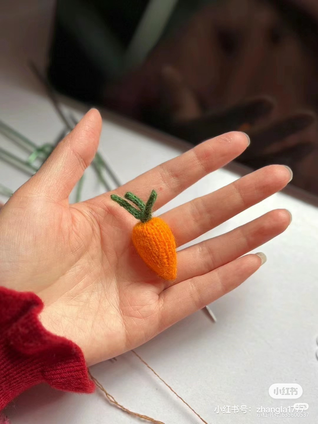 Mini Orange Carrot Knitting Pattern Chart with Green Leaves Tutorial ...