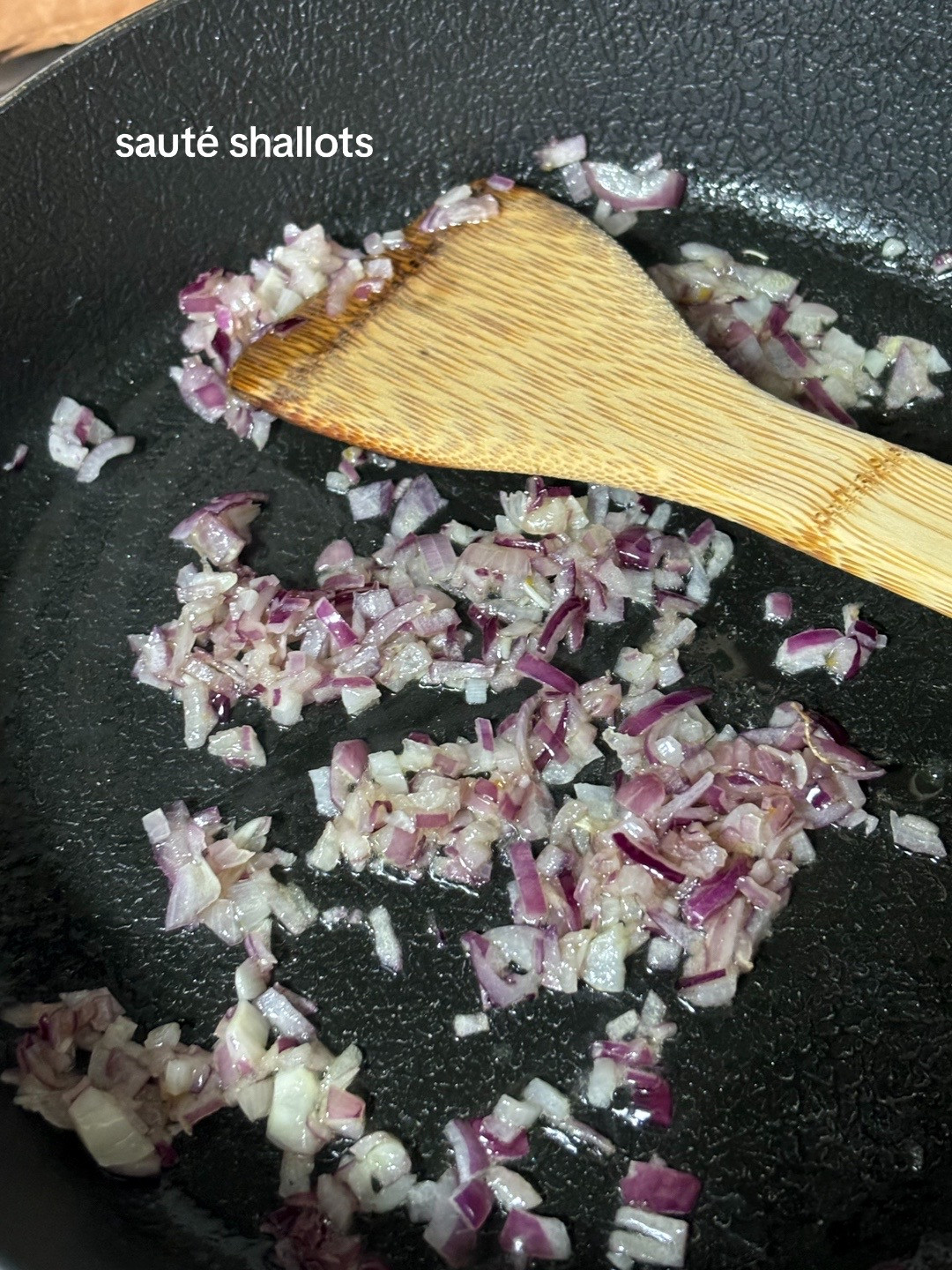 Spicy Pumpkin Tomato Rigatoni Pasta Recipe | HandmadeV
