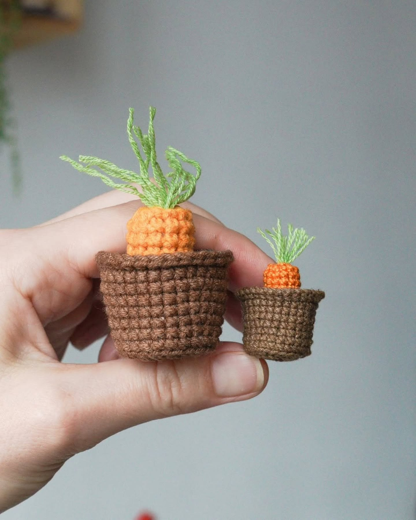 Free Amigurumi Pattern: Mini Crochet Carrot in Pot with Green Leaves ...
